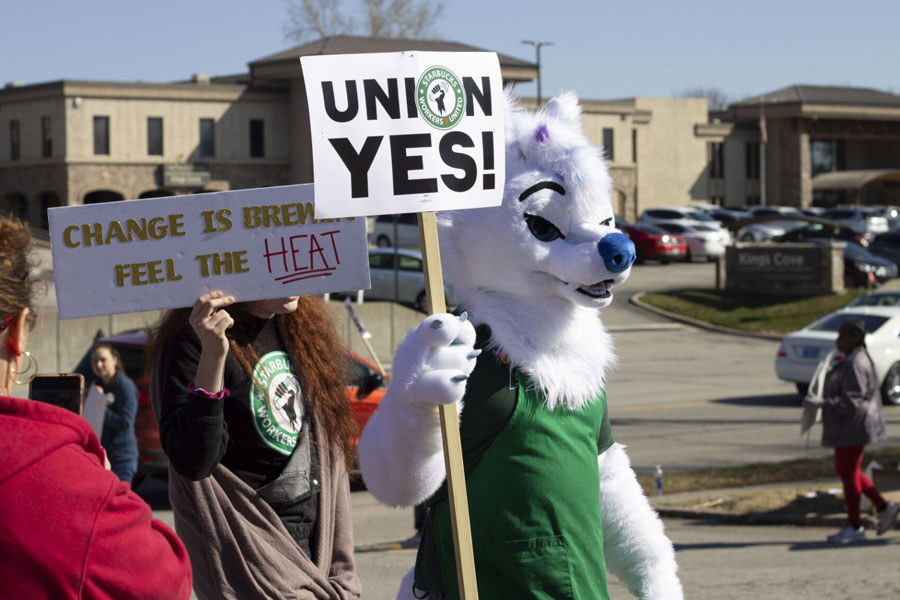 National labor board accuses Overland Park Starbucks of union busting