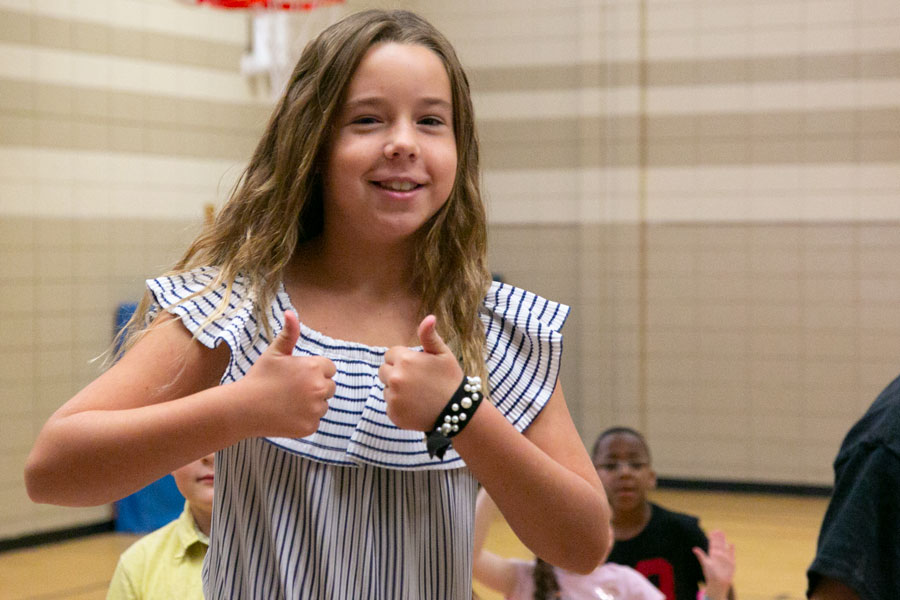 Here's what the first day of school looked like at one Shawnee Mission ...