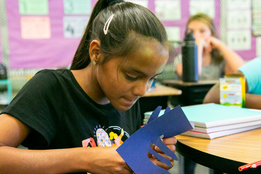 Here's what the first day of school looked like at one Shawnee Mission ...