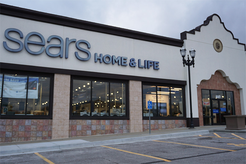 Overland Park Sears store will remain open, local officials say