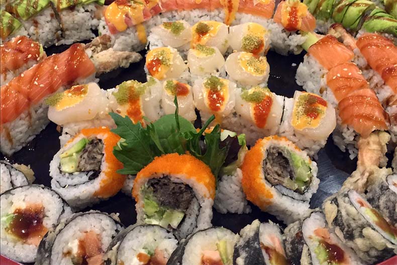 New sushi spot opens in former First Watch in Overland Park