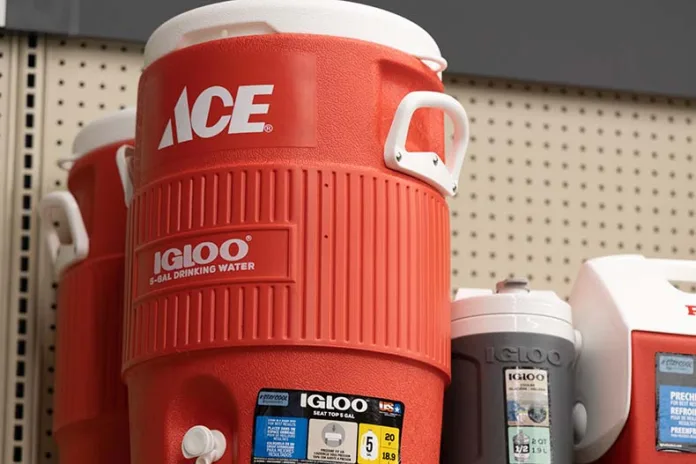 Westlake Ace Hardware opens new western Shawnee store