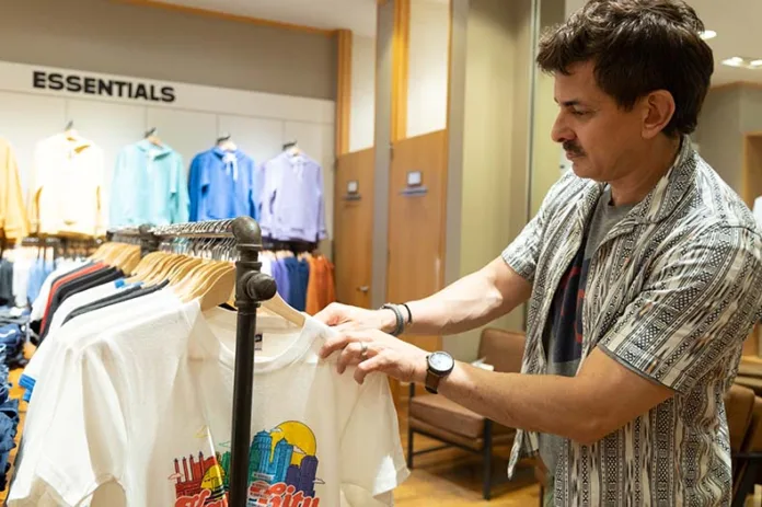 'Gameday' shop Charlie Hustle debuts at the Oak Park Mall